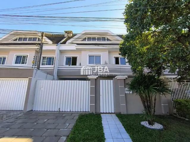 Casa / Sobrado para Locação em Curitiba/PR Hauer 3 Quartos