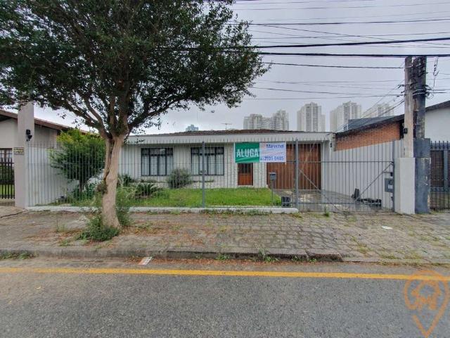 Casa / Sobrado para Locação em Curitiba/PR Jardim Botânico 4 Quartos