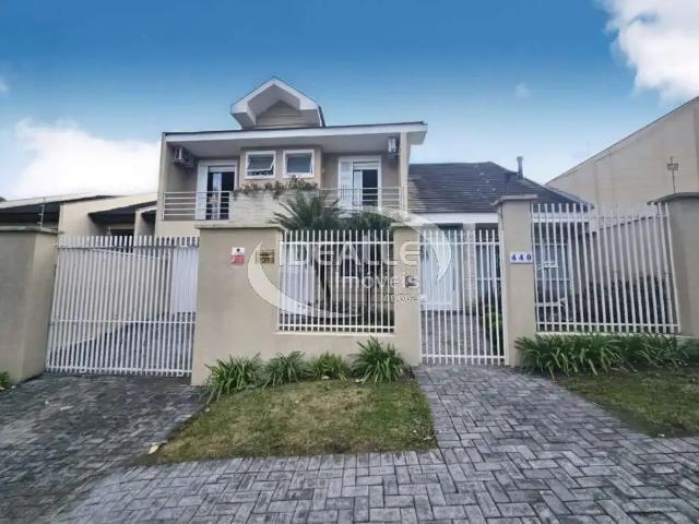 Casa / Sobrado para Locação em Curitiba/PR Jardim Social 4 Quartos