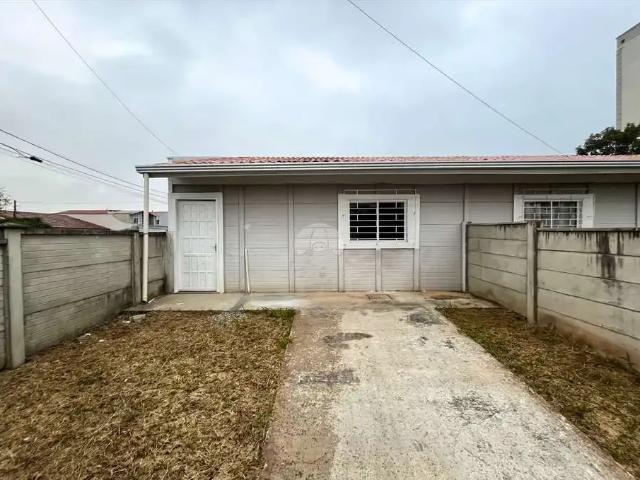 Casa / Sobrado para Locação em Curitiba/PR Lindóia 1 Quartos