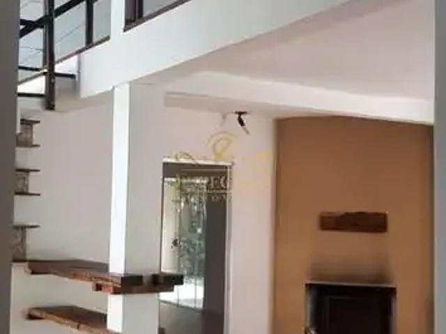 Casa / Sobrado para Locação em Curitiba/PR Mossunguê 3 Quartos