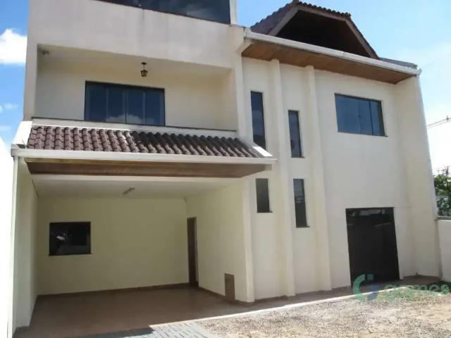Casa / Sobrado para Locação em Curitiba/PR Novo Mundo 3 Quartos