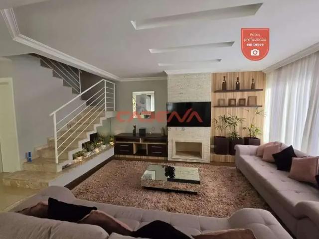 Casa / Sobrado para Locação em Curitiba/PR Orleans 4 Quartos