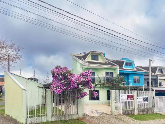 Casa / Sobrado para Locação em Curitiba/PR Pinheirinho 5 Quartos