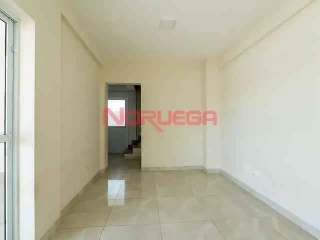 Casa / Sobrado para Locação em Curitiba/PR Pinheirinho 3 Quartos