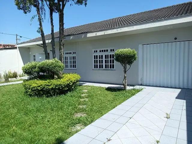 Casa / Sobrado para Locação em Curitiba/PR Pinheirinho 3 Quartos