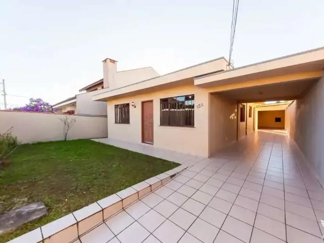 Casa / Sobrado para Locação em Curitiba/PR Pilarzinho 3 Quartos