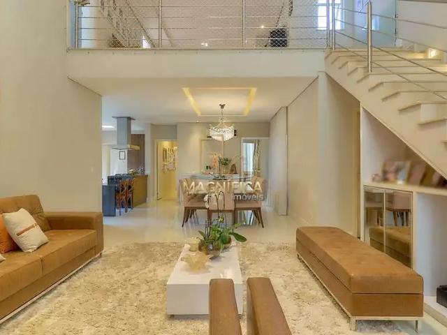 Casa / Sobrado para Locação em Curitiba/PR Rebouças 5 Quartos