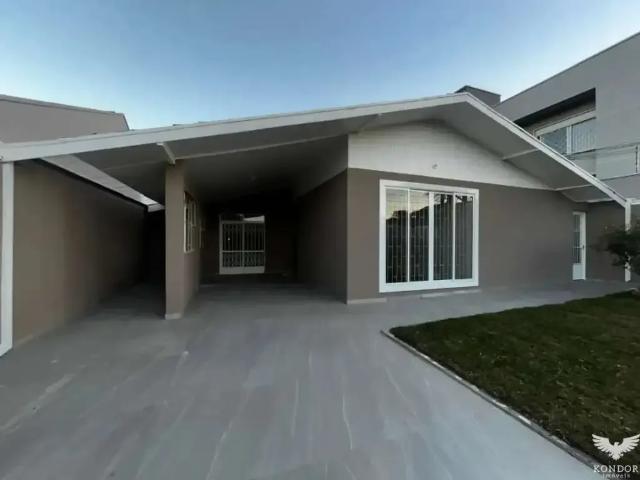 Casa / Sobrado para Locação em Curitiba/PR São Braz 3 Quartos