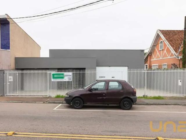 Casa / Sobrado para Locação em Curitiba/PR São Lourenço