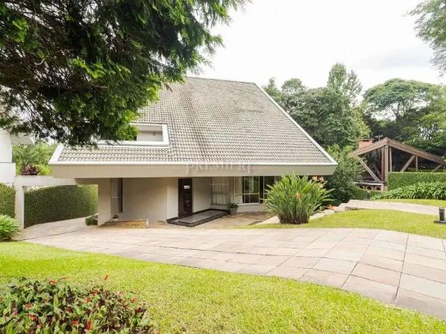 Casa / Sobrado para Locação em Curitiba/PR São Lourenço 4 Quartos