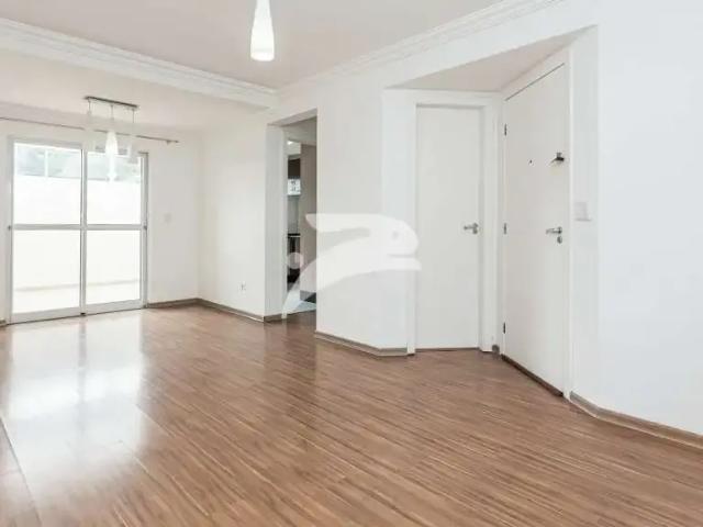 Casa / Sobrado para Locação em Curitiba/PR Santa Cândida 3 Quartos