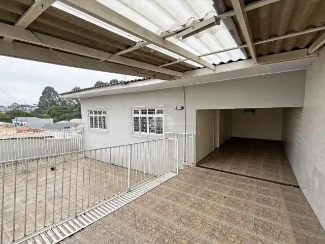 Casa / Sobrado para Locação em Curitiba/PR Santa Cândida 3 Quartos