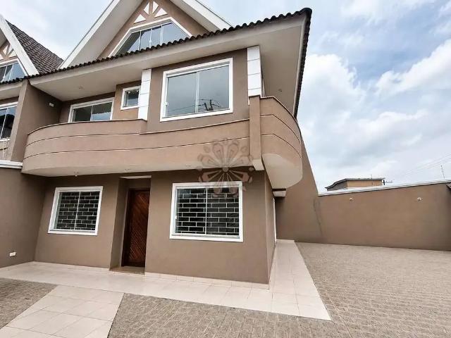 Casa / Sobrado para Locação em Curitiba/PR Santa Felicidade 3 Quartos