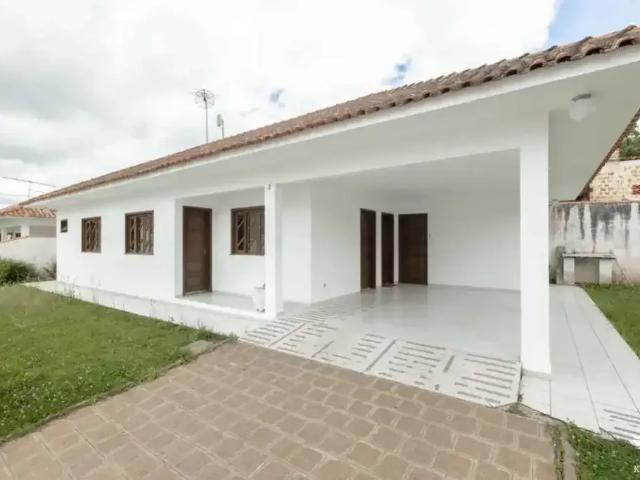 Casa / Sobrado para Locação em Curitiba/PR Santa Felicidade 3 Quartos