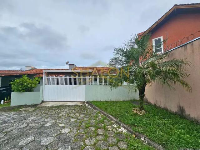 Casa / Sobrado para Locação em Curitiba/PR Santa Felicidade 3 Quartos
