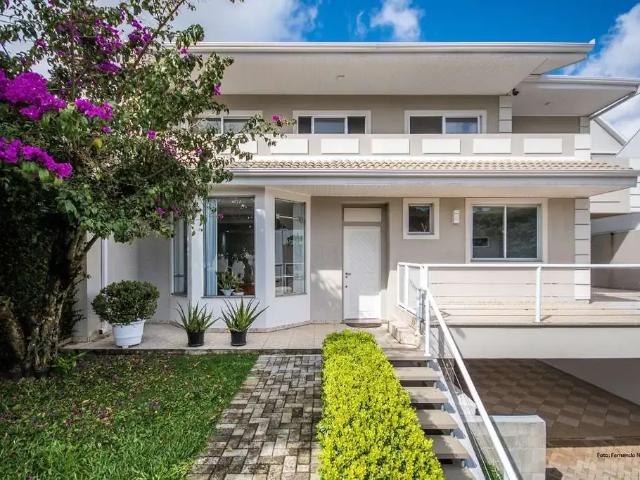 Casa / Sobrado para Locação em Curitiba/PR Santa Felicidade 3 Quartos