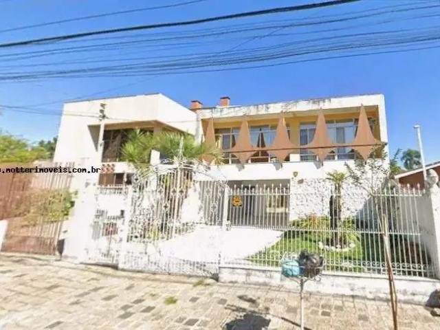 Casa / Sobrado para Locação em Curitiba/PR Santa Quitéria 5 Quartos