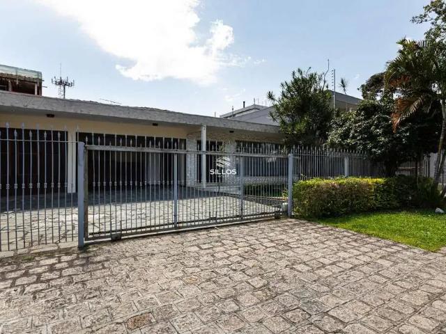 Casa / Sobrado para Locação em Curitiba/PR Seminário 4 Quartos