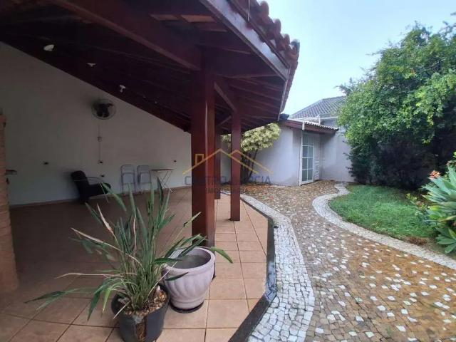 Casa / Sobrado para Locação em Americana/SP Jardim São Paulo 4 Quartos