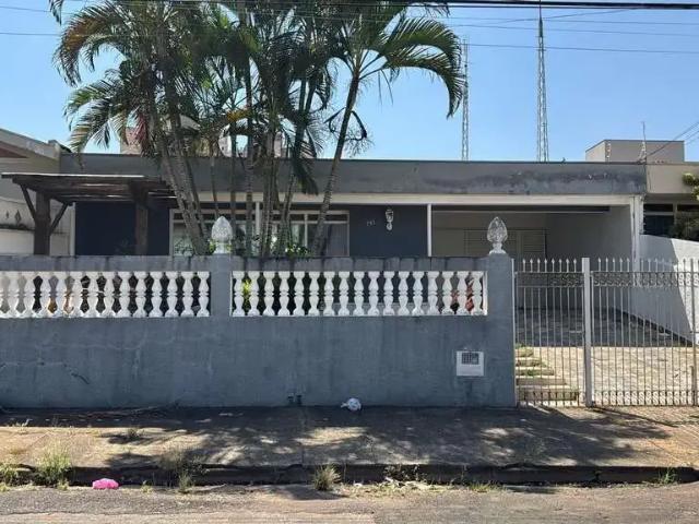 Casa / Sobrado para Locação em Americana/SP Jardim Santana 4 Quartos