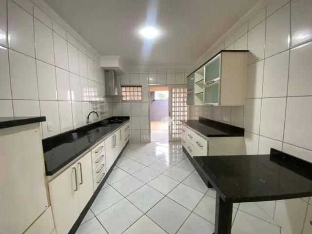 Casa / Sobrado para Locação em Americana/SP São José 3 Quartos