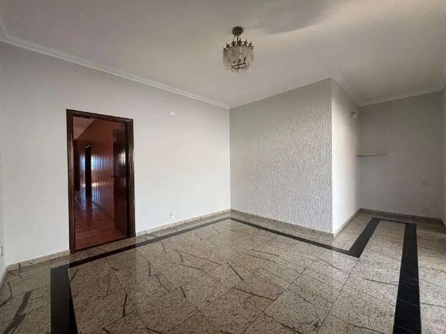 Casa / Sobrado para Locação em Americana/SP Vila Cordenonsi 3 Quartos