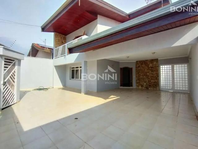 Casa / Sobrado para Locação em Americana/SP Vila Cordenonsi 5 Quartos