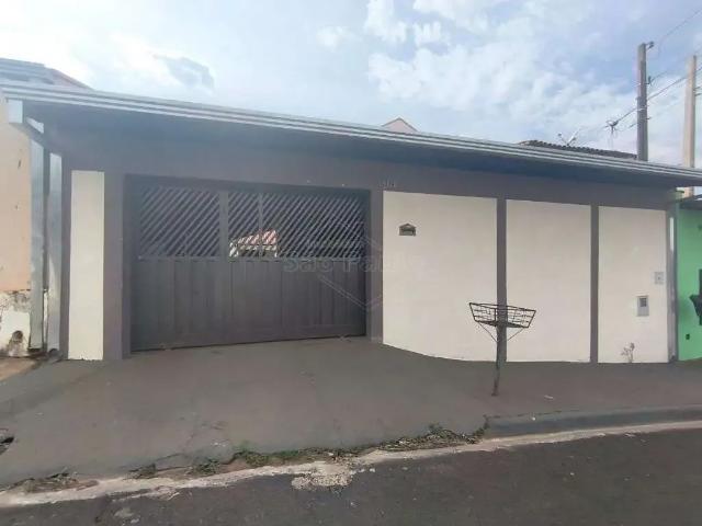 Casa / Sobrado para Locação em Américo Brasiliense/SP Jardim São José 2 Quartos