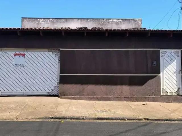 Casa / Sobrado para Locação em Anápolis/GO Jardim Calixto 3 Quartos