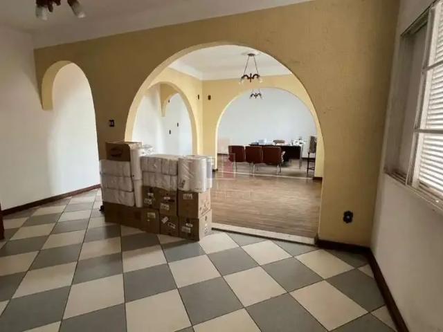 Casa / Sobrado para Locação em Agudos/SP Centro