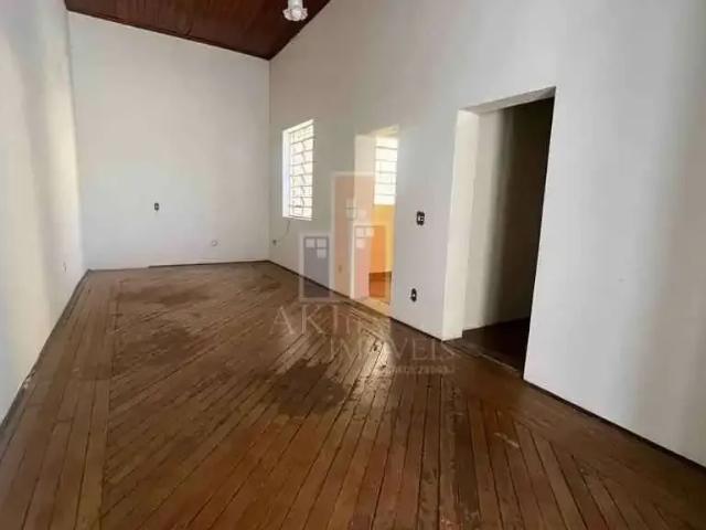 Casa / Sobrado para Locação em Agudos/SP Centro 3 Quartos