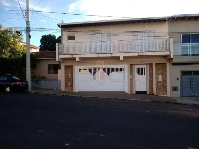 Casa / Sobrado para Locação em Agudos/SP Vila Professor Simões 4 Quartos
