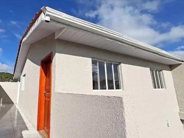 Casa / Sobrado para Locação em Almirante Tamandaré/PR Jardim Monte Santo 2 Quartos