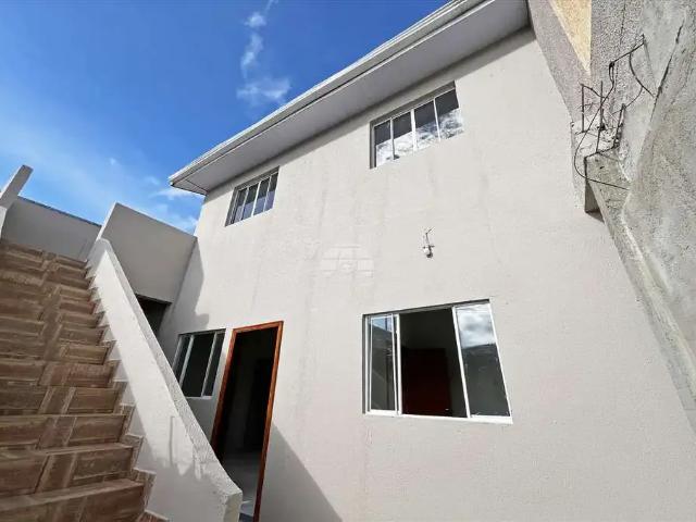 Casa / Sobrado para Locação em Almirante Tamandaré/PR Jardim Monte Santo 2 Quartos