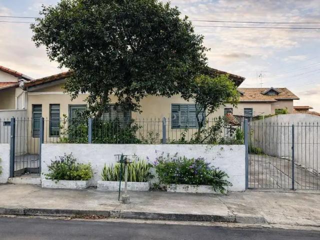 Casa / Sobrado para Locação em Artur Nogueira/SP Jardim Ricardo Duzzi 4 Quartos