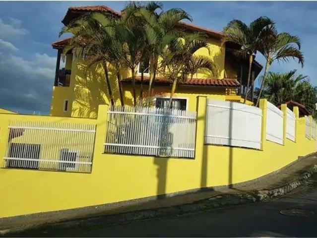 Casa / Sobrado para Locação em Arujá/SP Chácara São José 3 Quartos