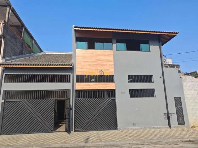 Casa / Sobrado para Locação em Arujá/SP Jardim das Cerejeiras 4 Quartos