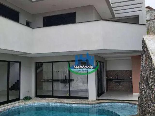 Casa / Sobrado para Locação em Arujá/SP Jardim Imperial Hills III 3 Quartos
