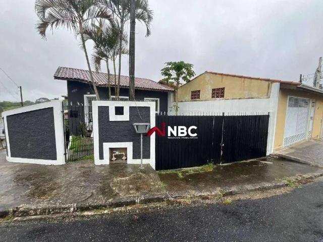 Casa / Sobrado para Locação em Arujá/SP Jardim Planalto 3 Quartos