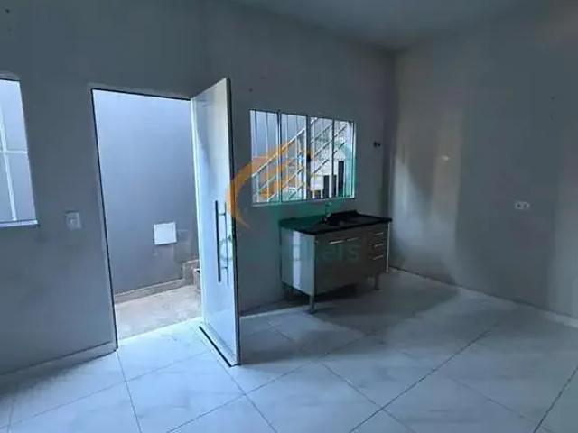 Casa / Sobrado para Locação em Arujá/SP Jardim Real 2 Quartos