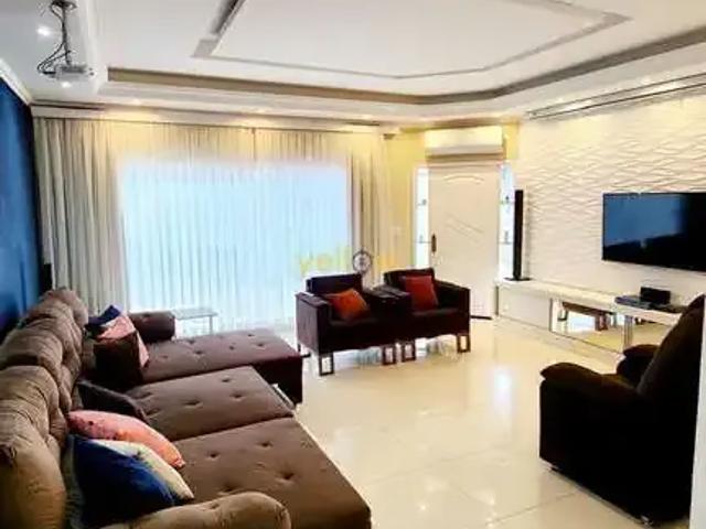 Casa / Sobrado para Locação em Arujá/SP Jardim Real 3 Quartos