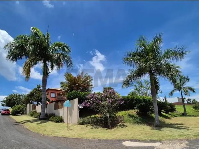 Casa / Sobrado para Locação em Araçoiaba da Serra/SP Centro 3 Quartos