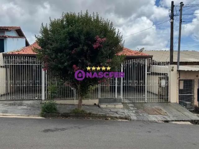 Casa / Sobrado para Locação em Araçoiaba da Serra/SP Nova Araçoiaba 5 Quartos