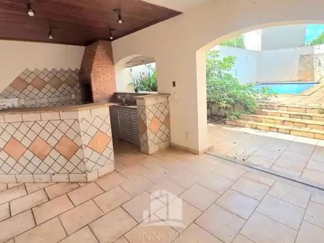 Casa / Sobrado para Locação em Araçatuba/SP Centro 4 Quartos