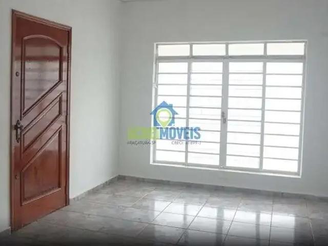 Casa / Sobrado para Locação em Araçatuba/SP Bairro das Bandeiras 4 Quartos