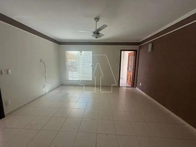 Casa / Sobrado para Locação em Araçatuba/SP Icaray 3 Quartos