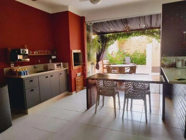 Casa / Sobrado para Locação em Araçatuba/SP Ipanema 3 Quartos