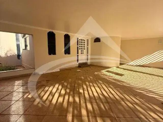 Casa / Sobrado para Locação em Araçatuba/SP Jardim Nova Yorque 3 Quartos