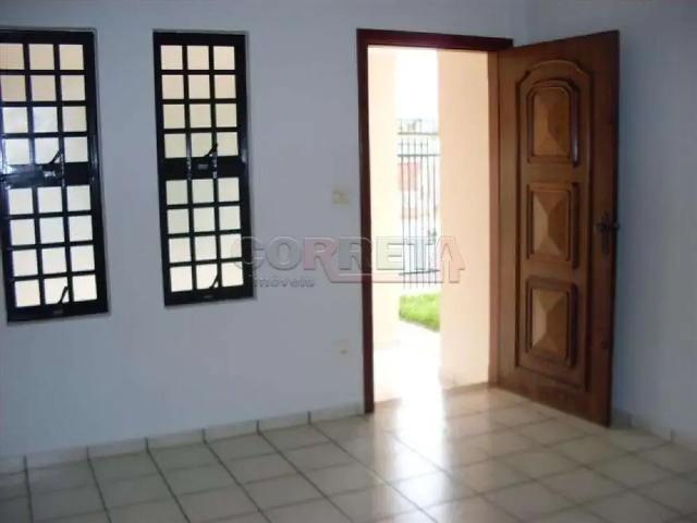 Casa / Sobrado para Locação em Araçatuba/SP Jardim Sumaré 3 Quartos